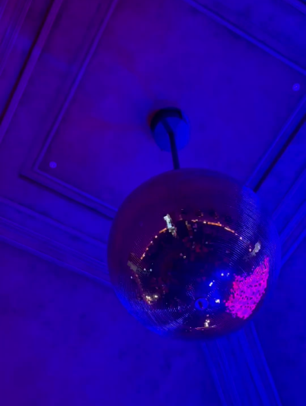 Rumore Bar : Dove l'Arte dei Cocktail Incontra l'Eleganza milanese